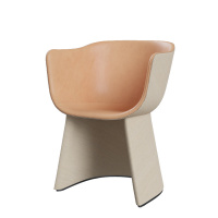 モノリット ダイニングチェア / CM221 レザーパイピング × カテゴリー5FRITZ HANSEN（フリッツ・ハンセン） | 公式通販 ...